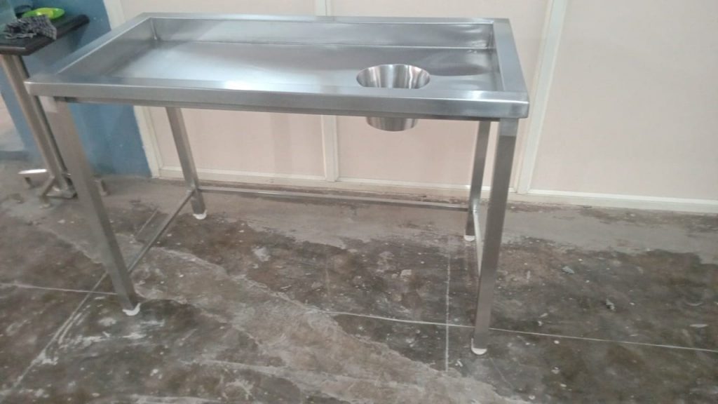 Chute Table/Dishlanding - Sheela Equipments